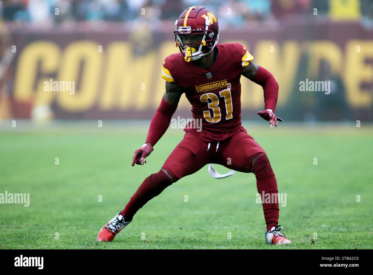 Washington Commanders safety Kamren Curl (31) runs during an NFL ...