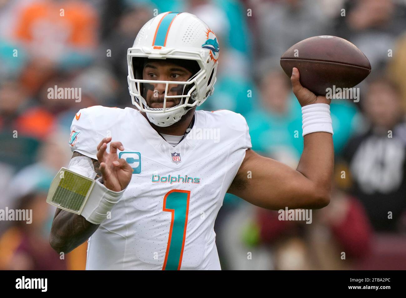 Miami Dolphins quarterback Tua Tagovailoa (1) looks to pass during an ...