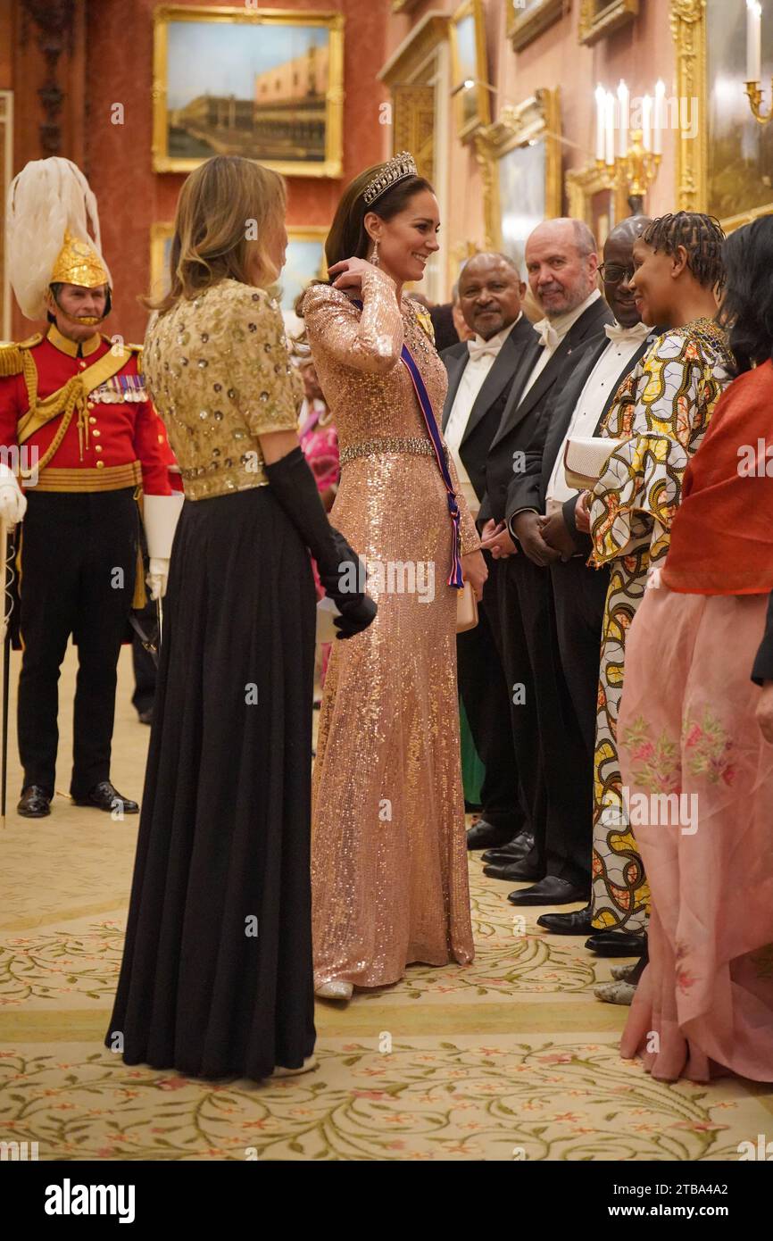 Buckingham palace diplomatic reception hi-res stock photography and ...