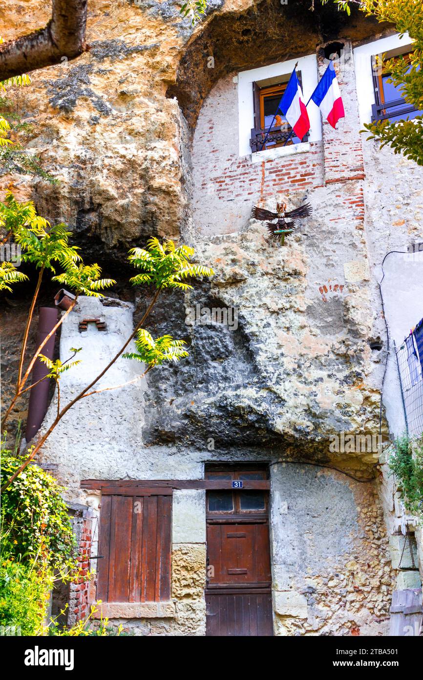 Occupied cave houses hi-res stock photography and images - Alamy