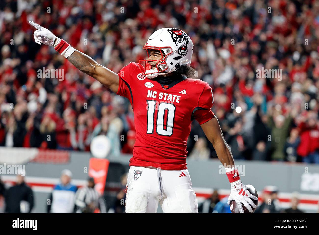 North Carolina State wide receiver Kevin Concepcion (10) celebrates a ...