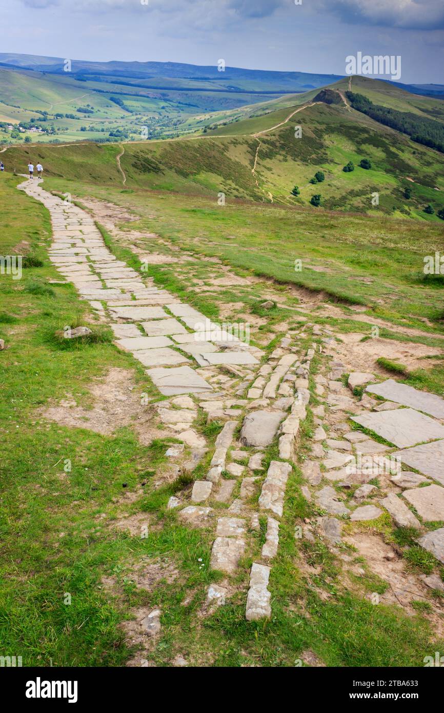 Back view cross country trail hi-res stock photography and images - Alamy