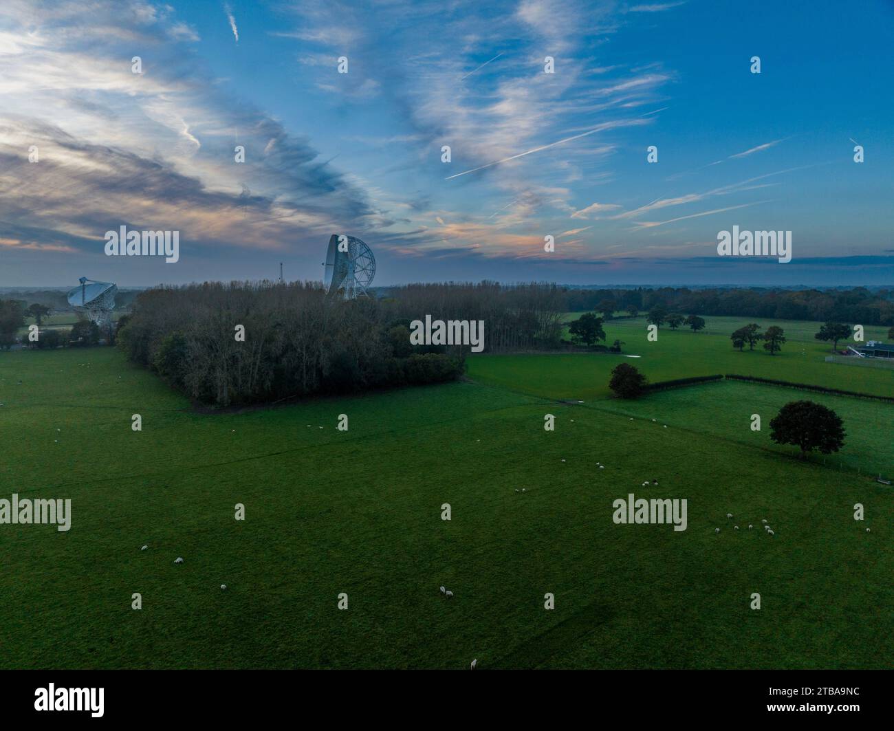 Space research radio telescope aerial hi-res stock photography and ...