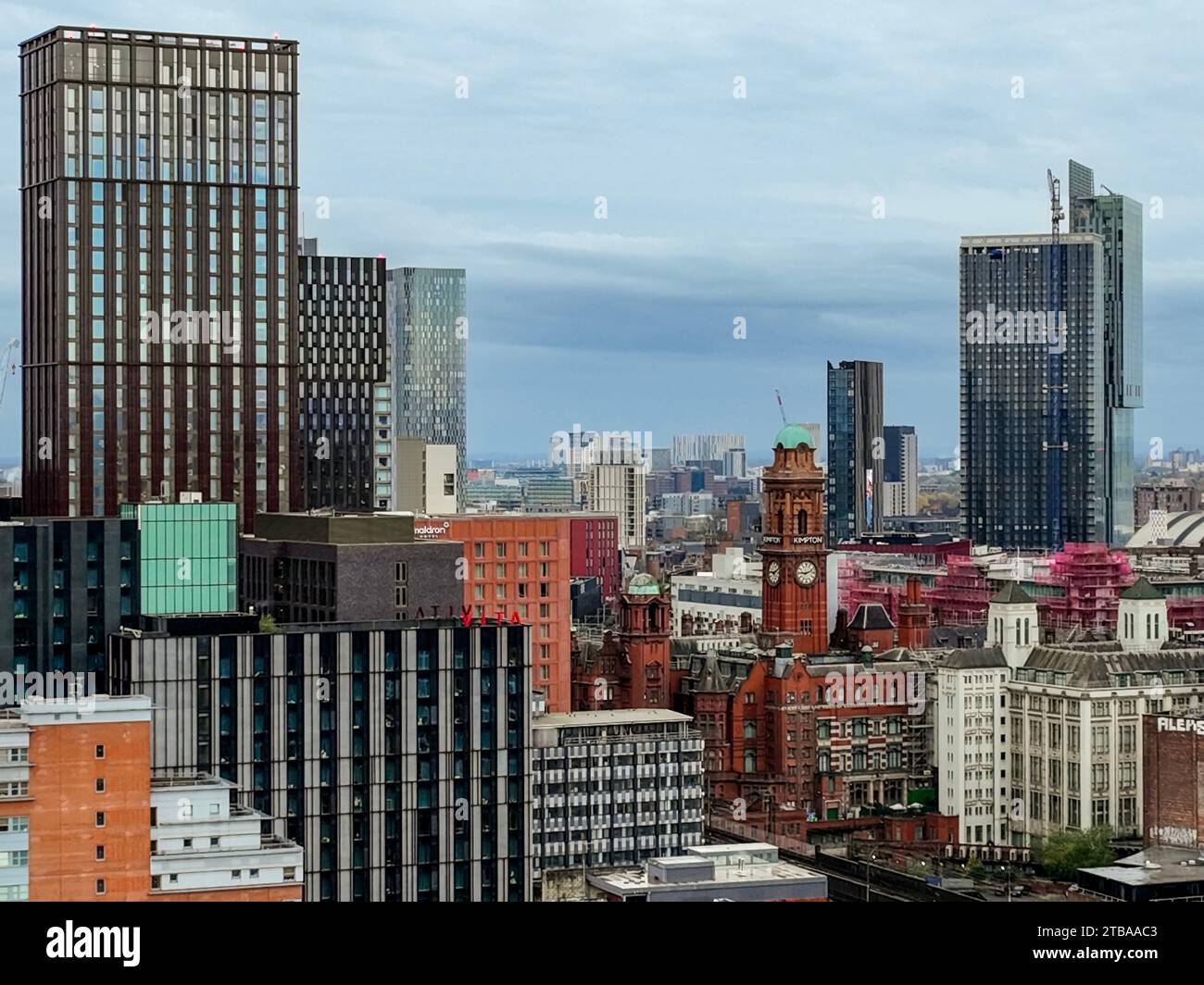 City tower manchester aerial hi-res stock photography and images - Alamy