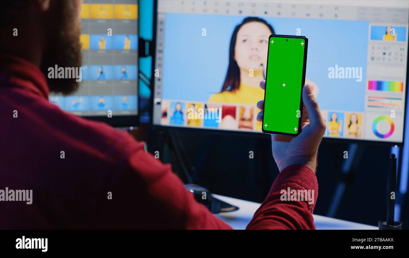 Photographer following online tutorial on mockup phone about using ...