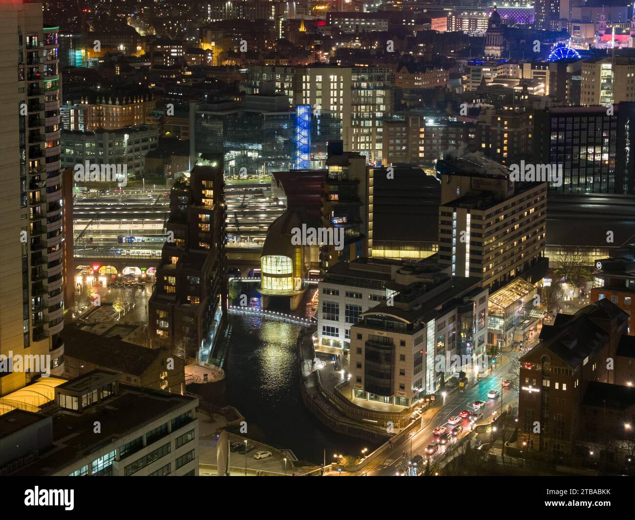 Aerial view of leeds city centre hi-res stock photography and images ...