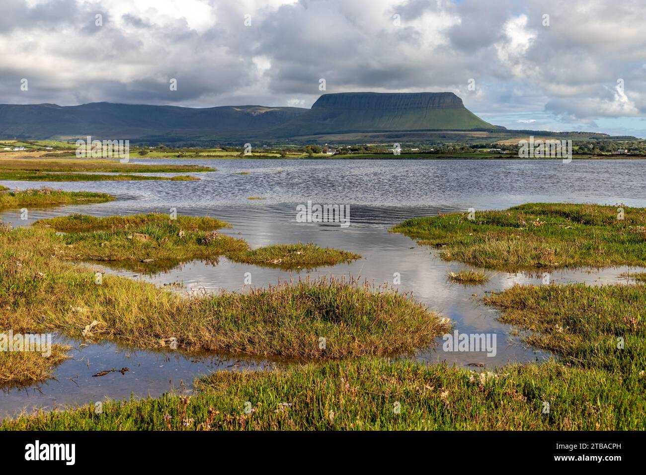 Benbulbin mountain from Streedagh beach, Streedagh, Sligo, Ireland ...