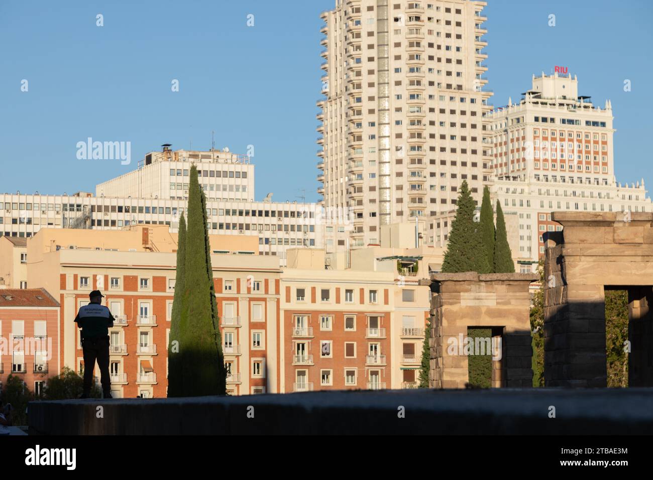 Security guard standing by the Temple of Debob, Parque De La Montaña ...