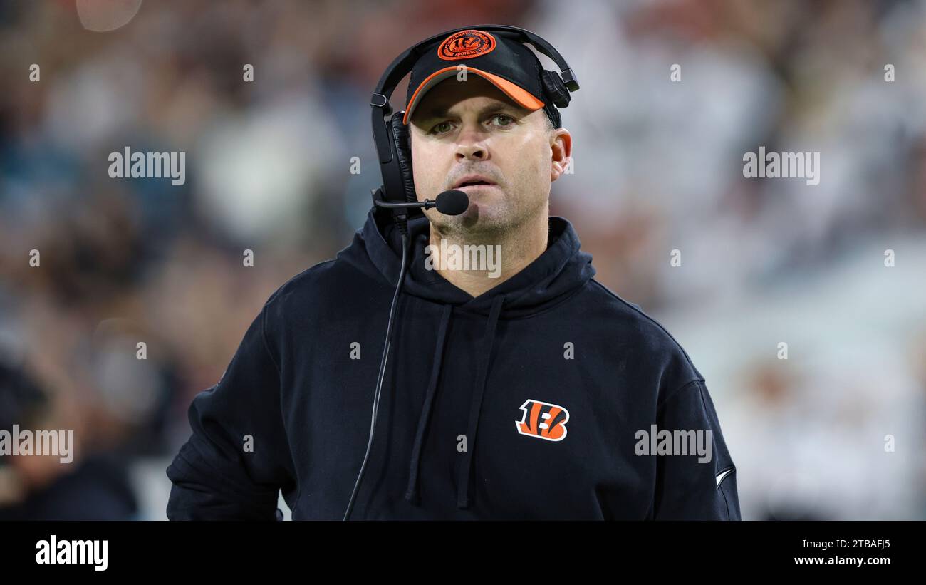 Cincinnati Bengals head coach Zac Taylor walks the sideline before an ...
