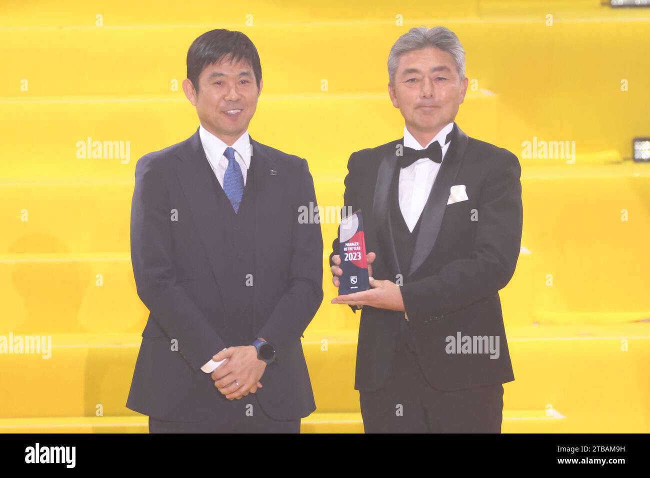Yokohama Arena, Kanagawa, Japan. 5th Dec, 2023. (L to R) Hajime Moriyasu, Shigetoshi Hasebe ...
