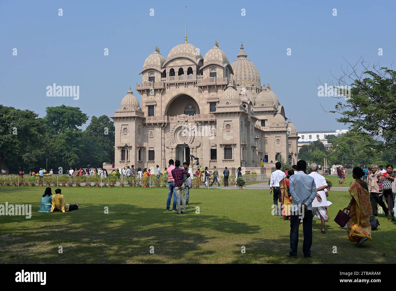 The architectural style & symbolism from a number of religions have ...