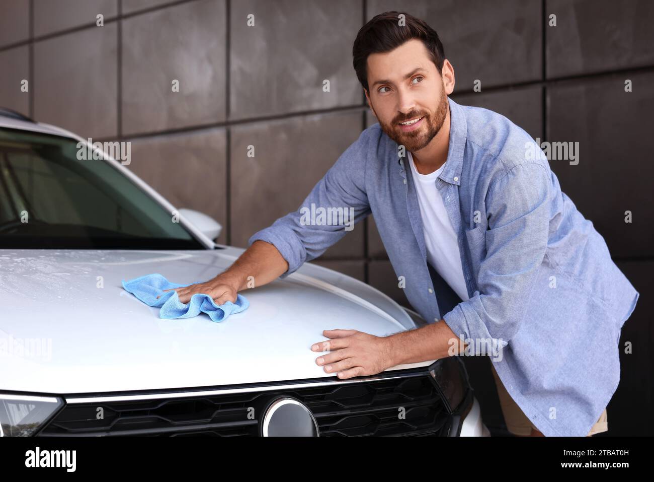 Self cleaning hood hi-res stock photography and images - Alamy