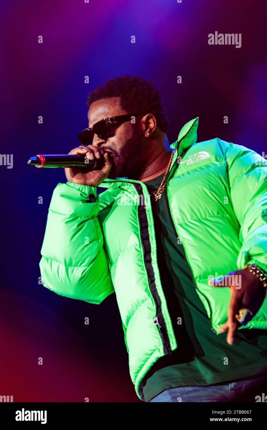 J spades more money pagans 3 hi-res stock photography and images - Alamy