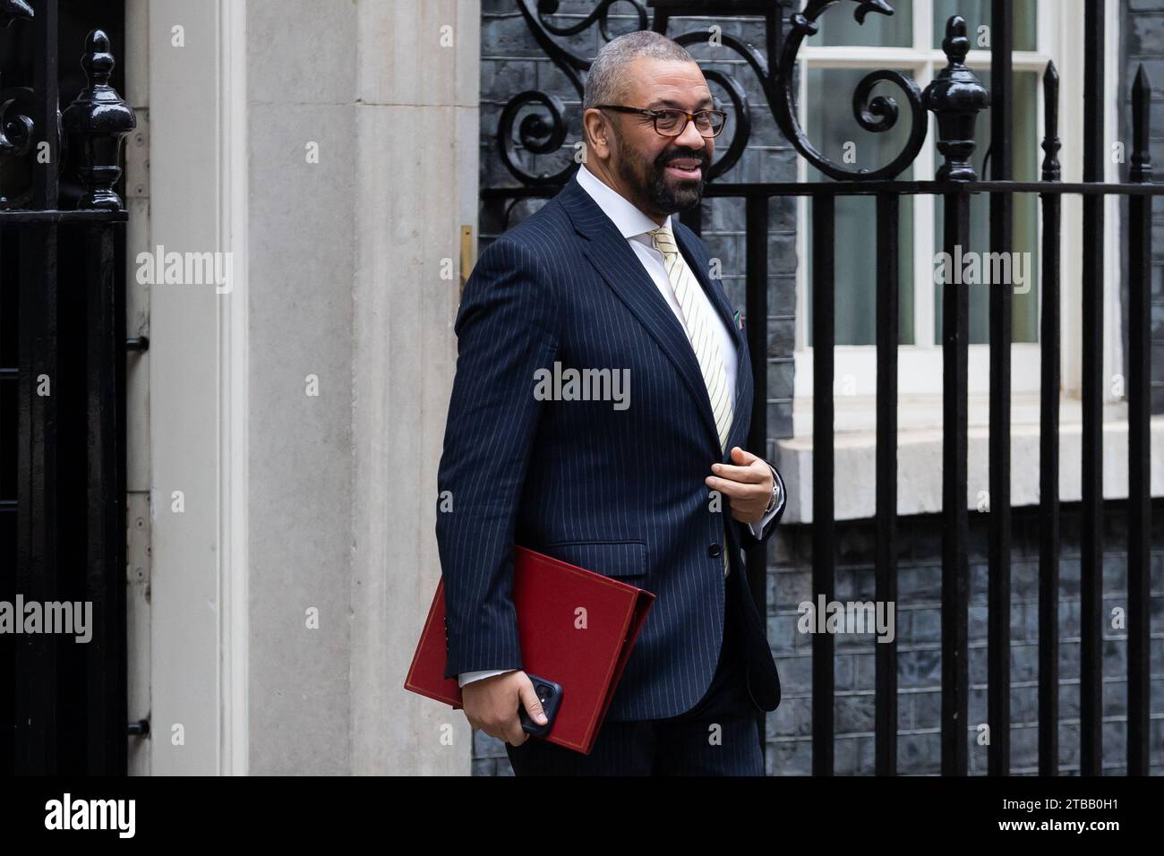 London, UK. 22nd Nov, 2023. James Cleverly leaves a cabinet meeting in ...