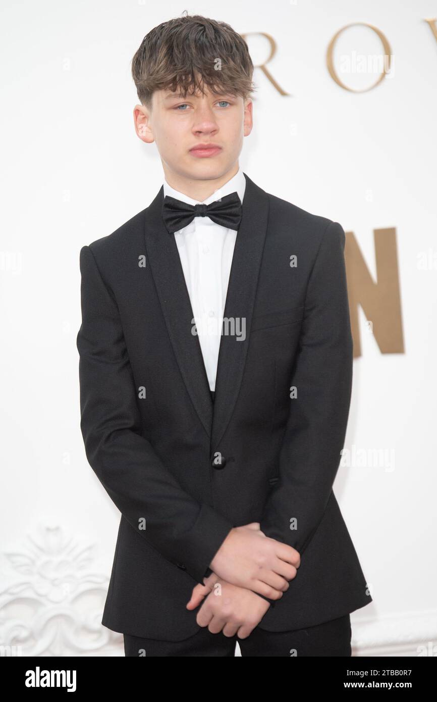 London, UK. 05 Dec, 2023. Pictured: Fflyn Edwards attends The Crown's ...