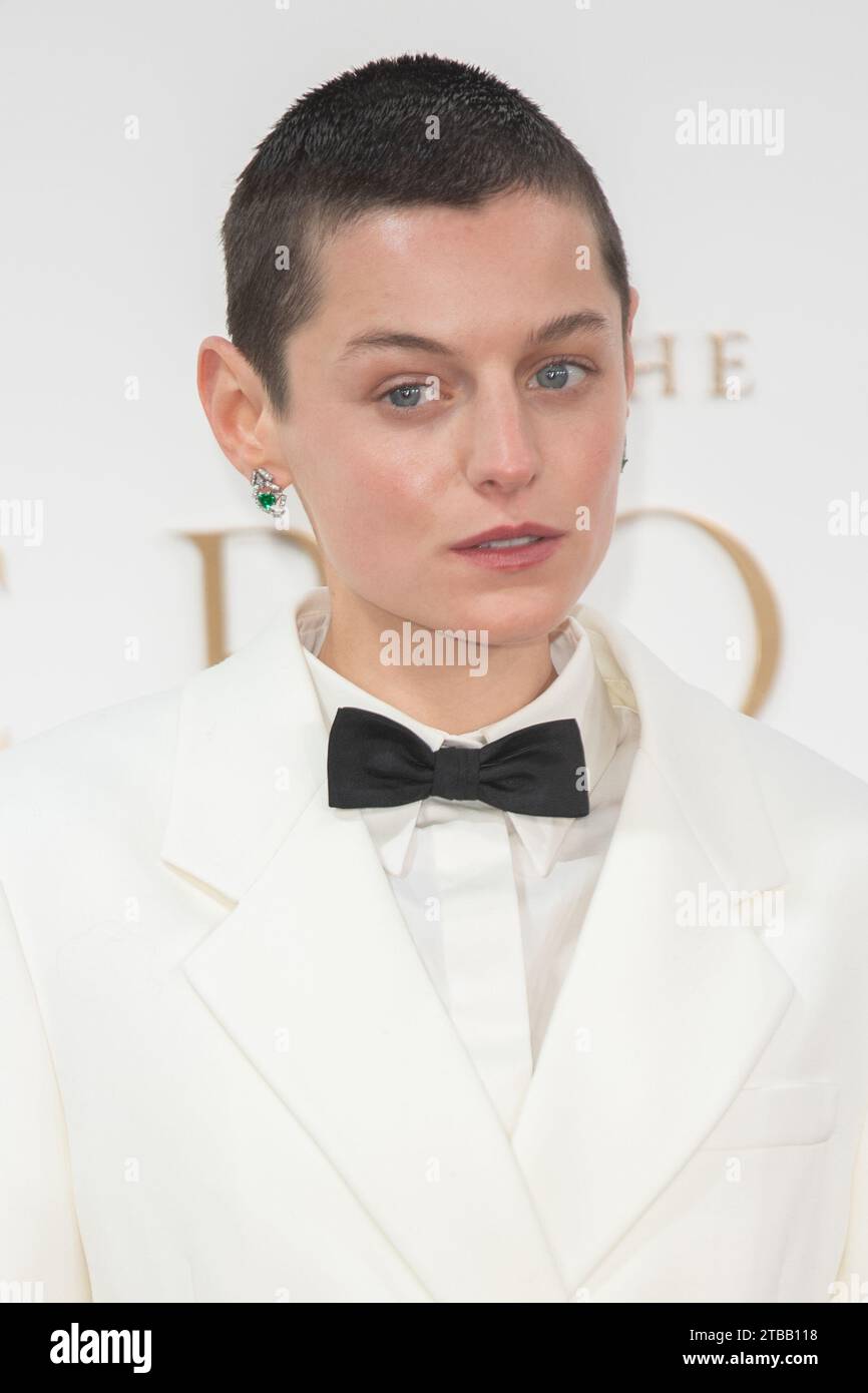 Emma corrin 2023 hi-res stock photography and images - Alamy