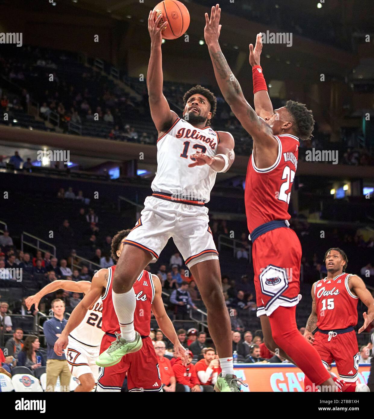 Illinois Fighting Illini forward Quincy Guerrier (13) drives to the ...