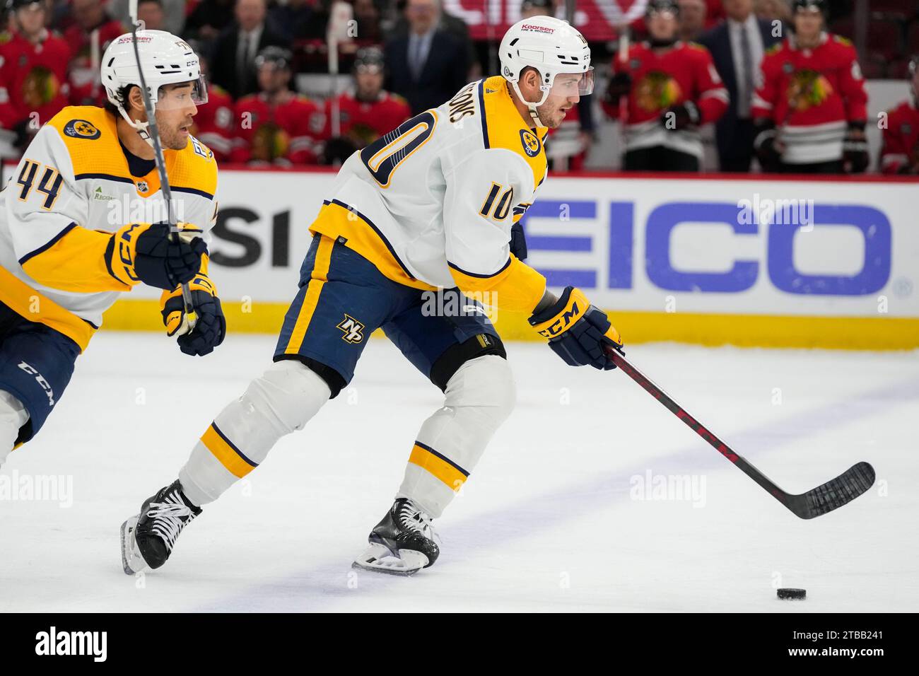 Nashville Predators center Colton Sissons handles the puck during the ...