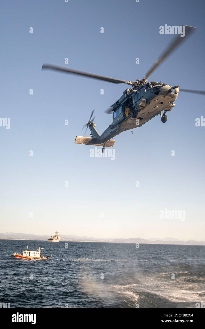 A U.S. Navy MH-60S Sea Hawk attached to Helicopter Sea Combat Squadron ...