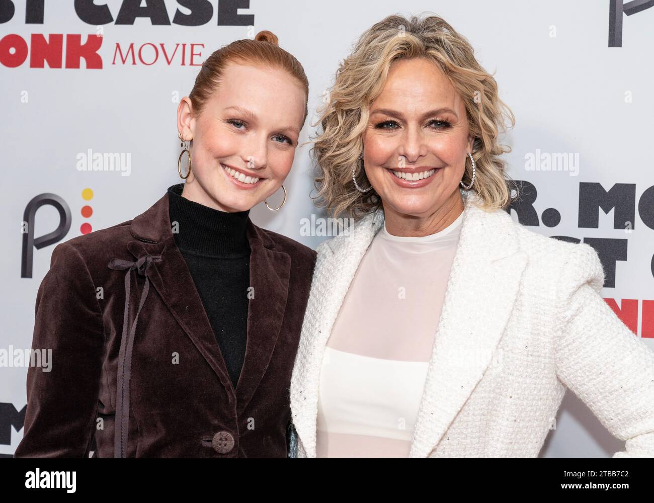 Piper Jackson and Melora Hardin wearing Alice and Olivia attend 'Mr ...