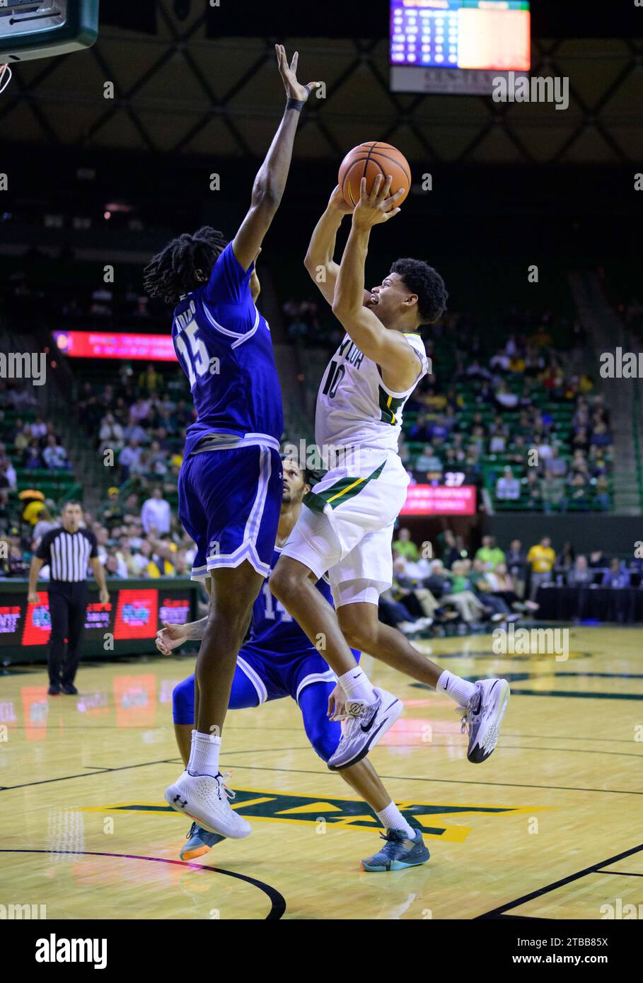 Ferrell Center Waco, Texas, USA. 5th Dec, 2023. Baylor Bears guard RayJ ...