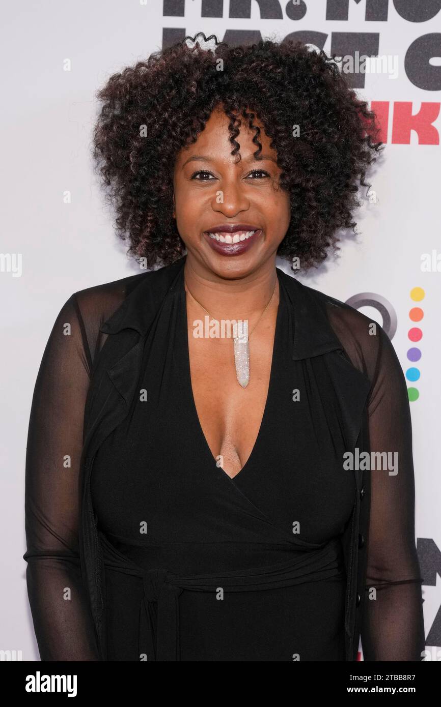 Raven Dauda attends the "Mr. Monk's Last Case: A Monk Movie" premiere ...