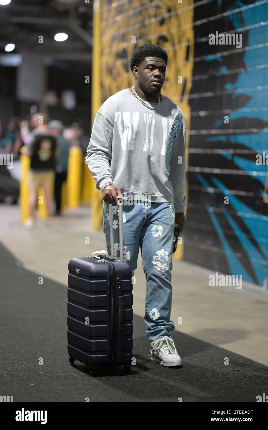 Cincinnati Bengals defensive end Cam Sample arrives to the stadium ...