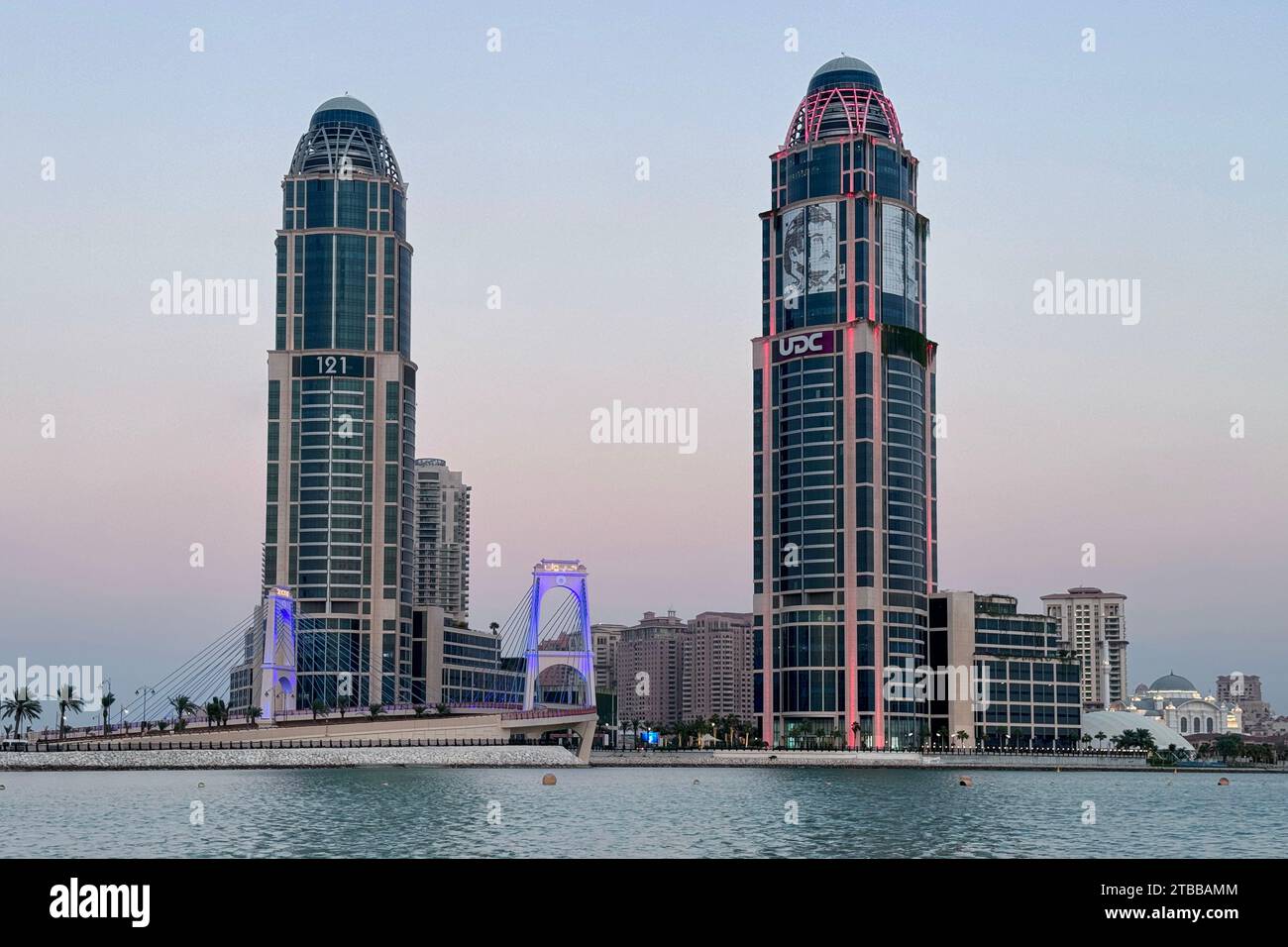 Gewan bridge doha hi-res stock photography and images - Alamy
