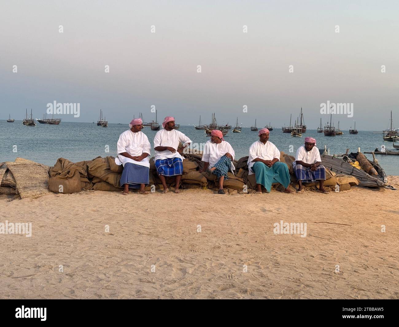 Traditional qatar hi-res stock photography and images - Alamy