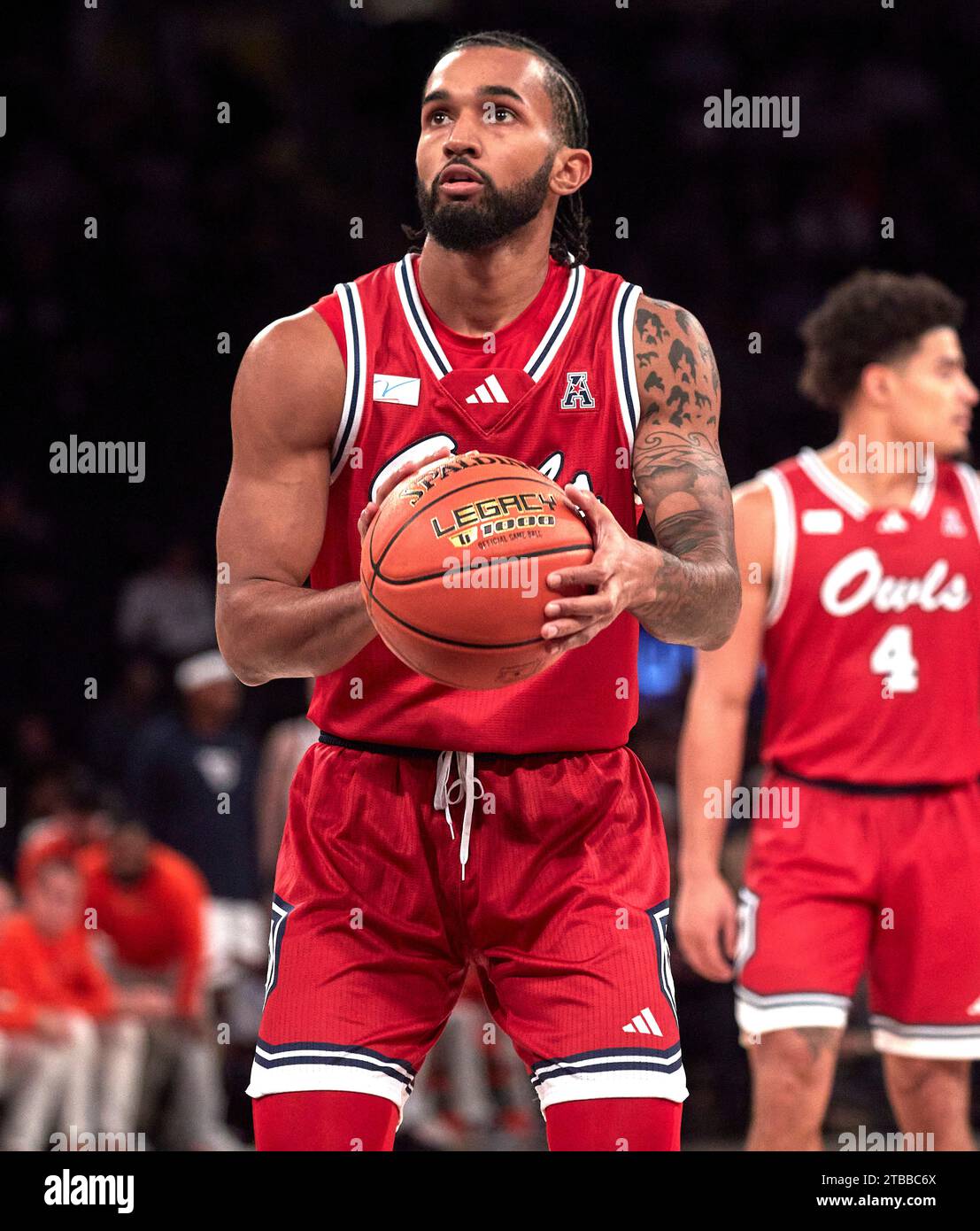 Florida Atlantic Owls guard Jalen Gaffney (12) at there foul line ...