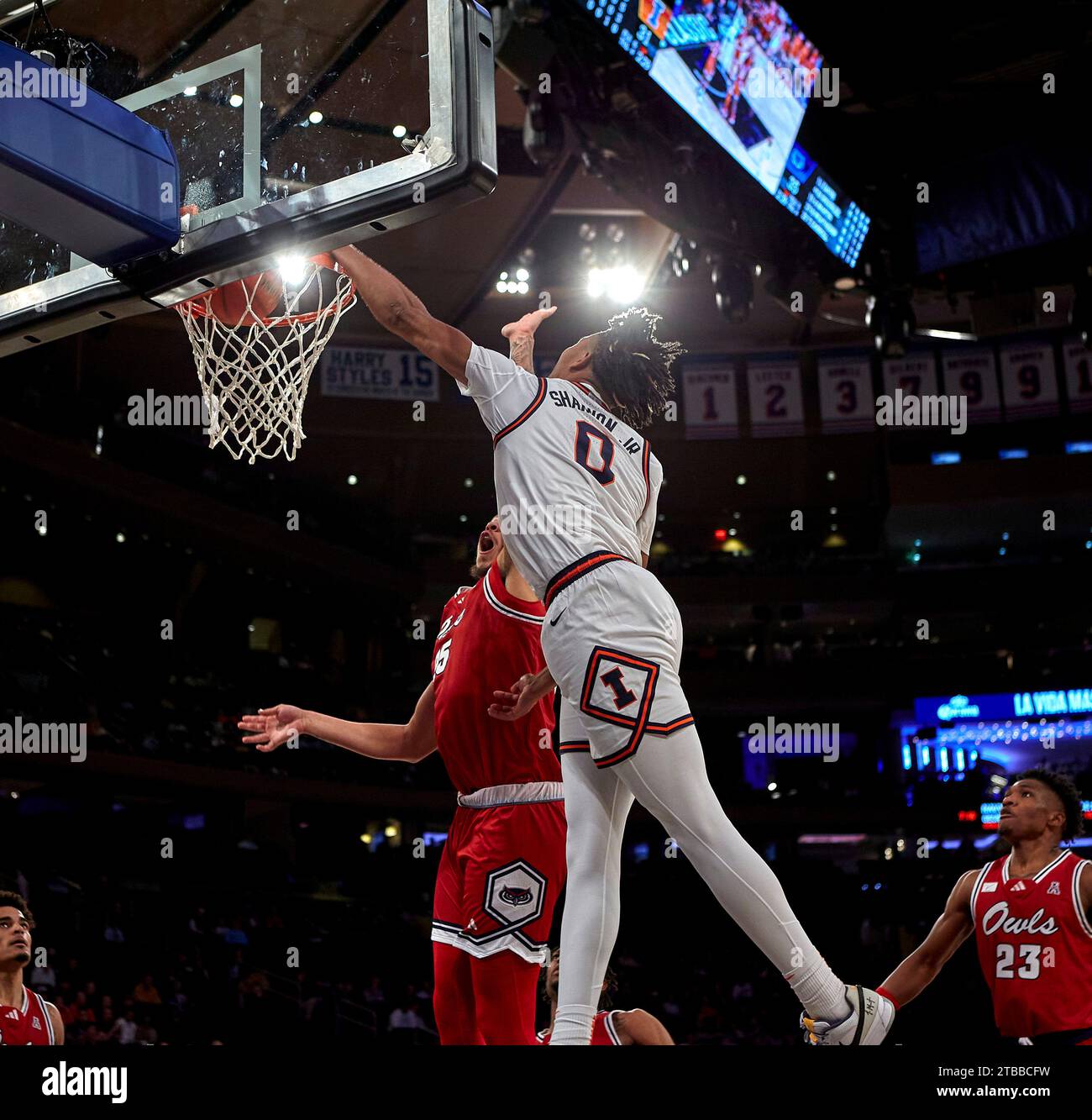 New York, United States. 05th Dec, 2023. Illinois Fighting Illini guard ...