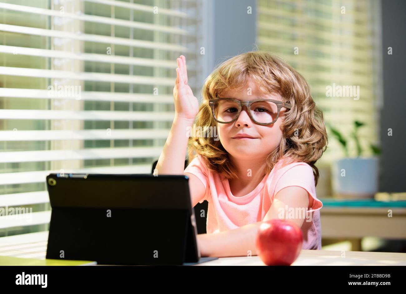 Google meet student hi-res stock photography and images - Alamy