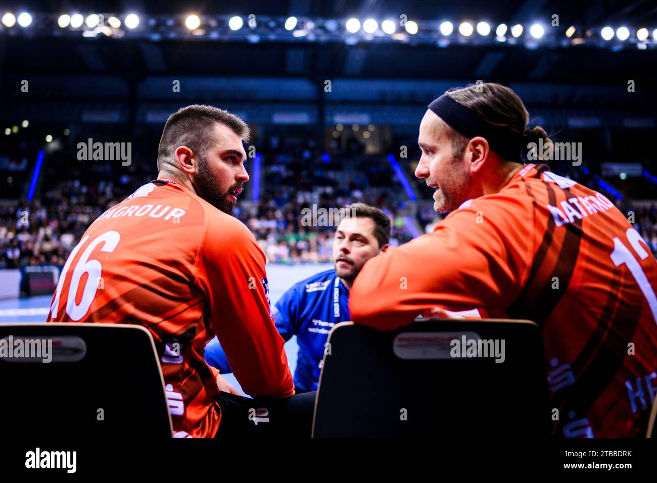 Stuttgart, Germany. 02nd Dec, 2023. Handball: 1st Bundesliga, men, 2023 ...