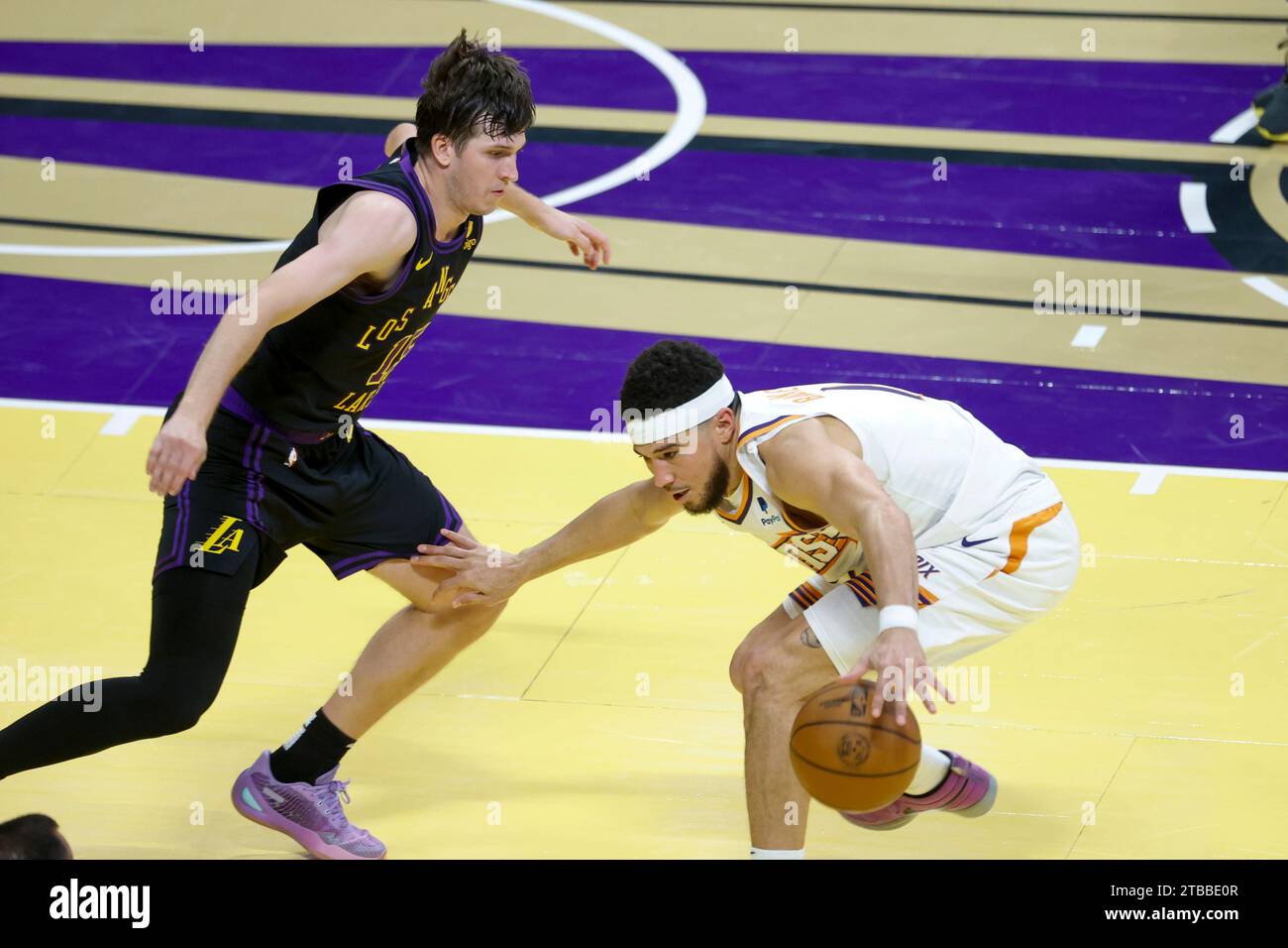 Devin booker 2023 hi-res stock photography and images - Alamy