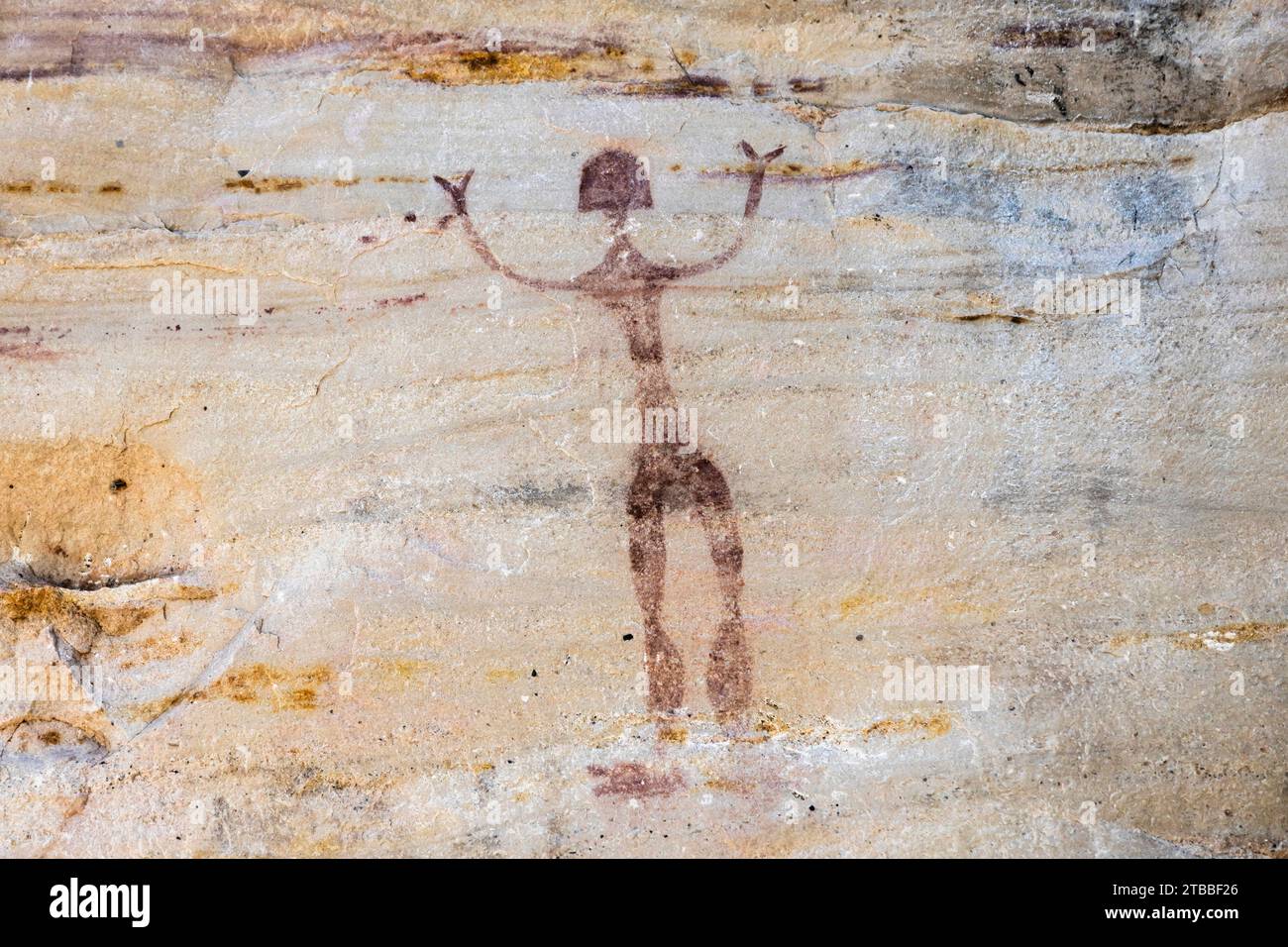 Pha Phak Wan, prehistoric rock paintings at enormous boulder, Song Dao ...