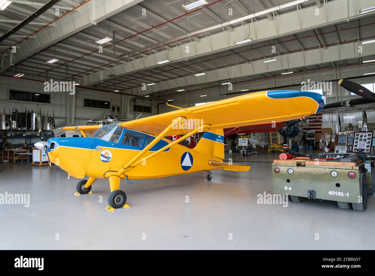 Introduction to aviation history hi-res stock photography and images - Alamy