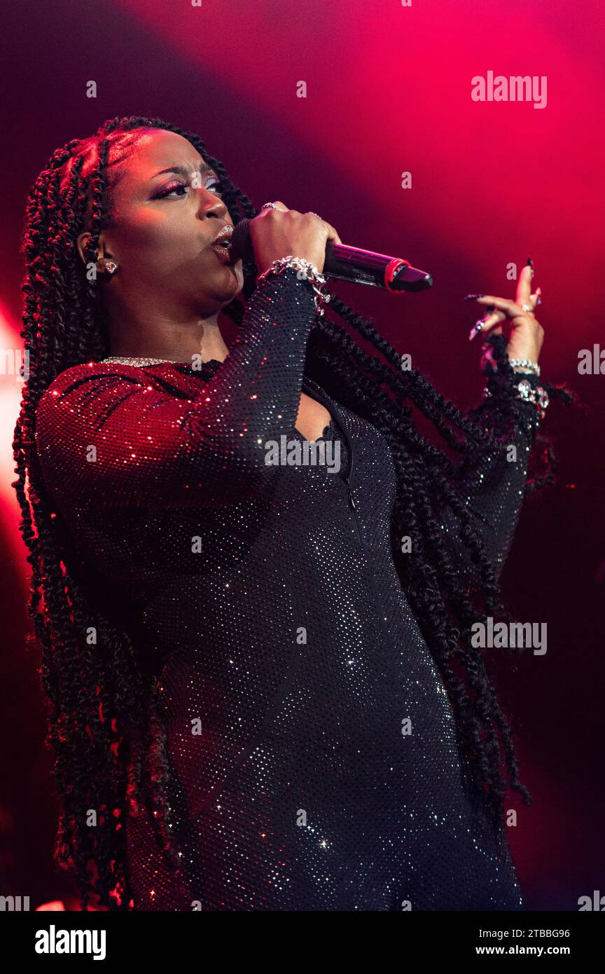 Queenie rapper hi-res stock photography and images - Alamy