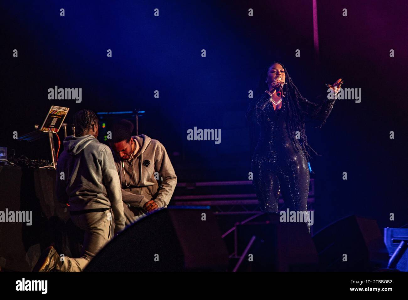 Queenie female rapper hi-res stock photography and images - Alamy
