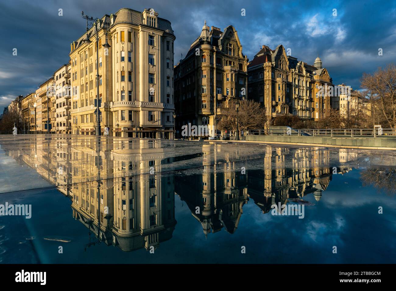 Rainy cityscape photography hi-res stock photography and images - Alamy