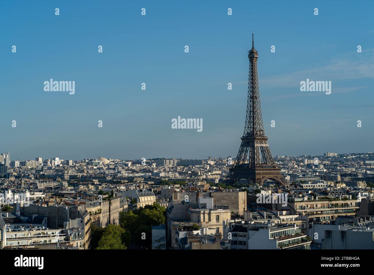 Paris iconic sights hi-res stock photography and images - Alamy