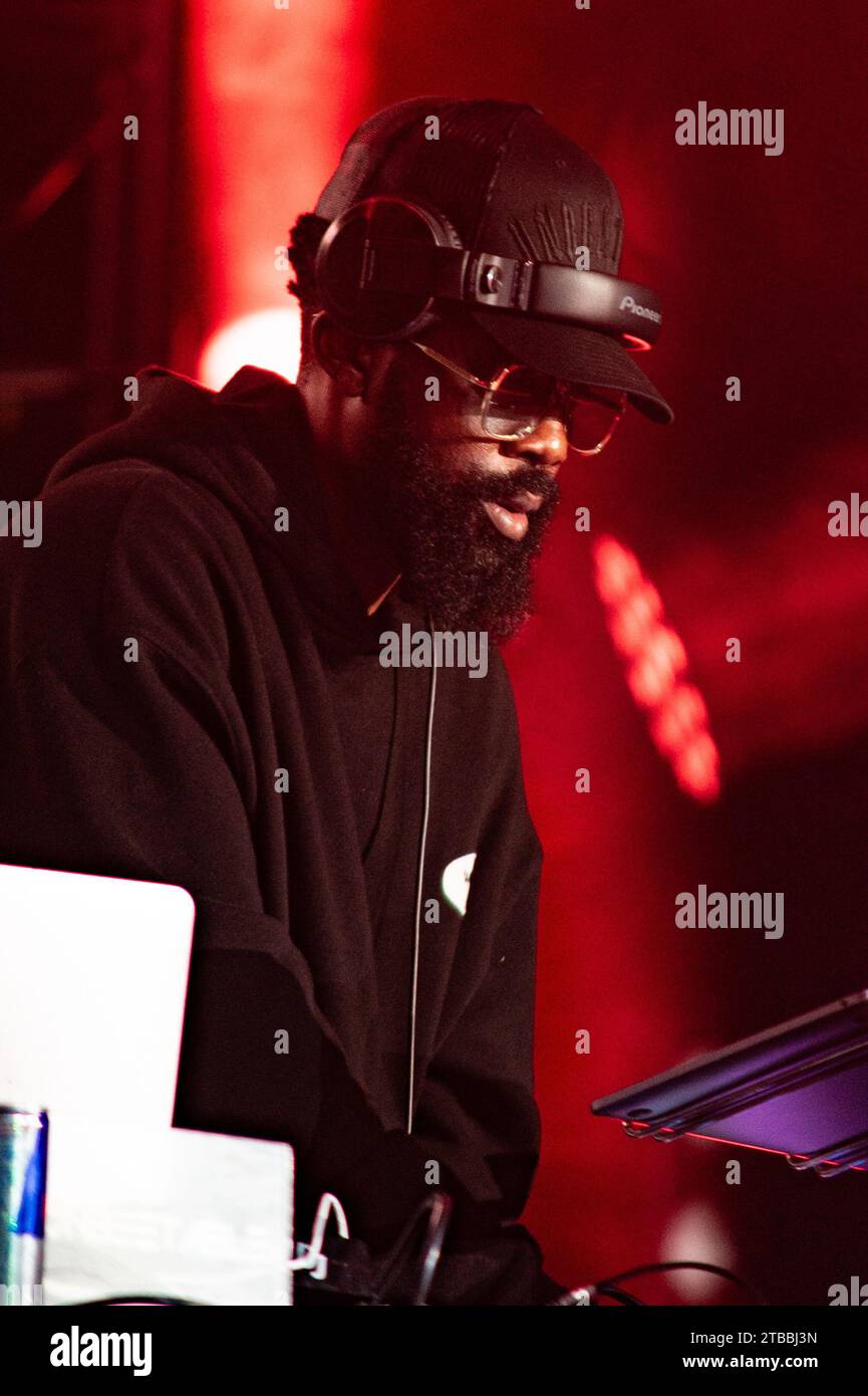 Bone kidd on decks hi-res stock photography and images - Alamy