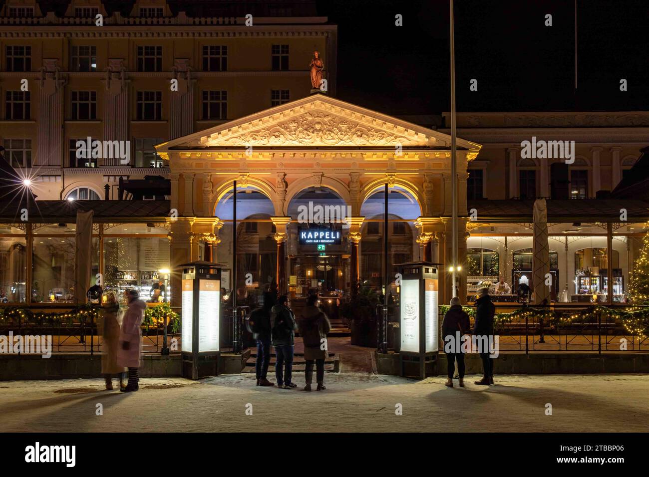 Restaurant Kappeli entrance after dark in Esplanade Park, Helsinki ...