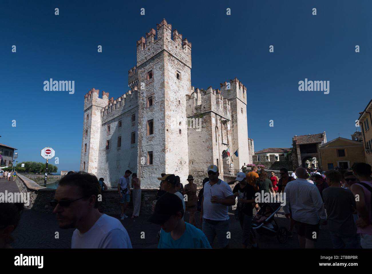 Gothic Castello scaligero di Sirmione (Scaligero Castle of Sirmione ...