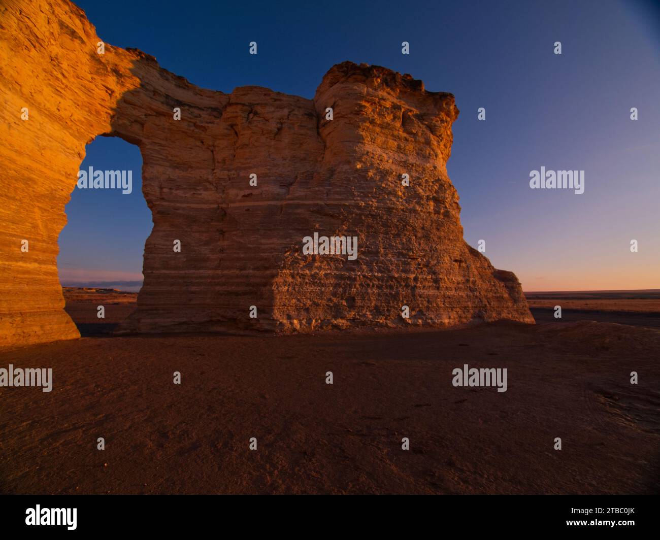 Chalk formations monument rocks hi-res stock photography and images - Alamy