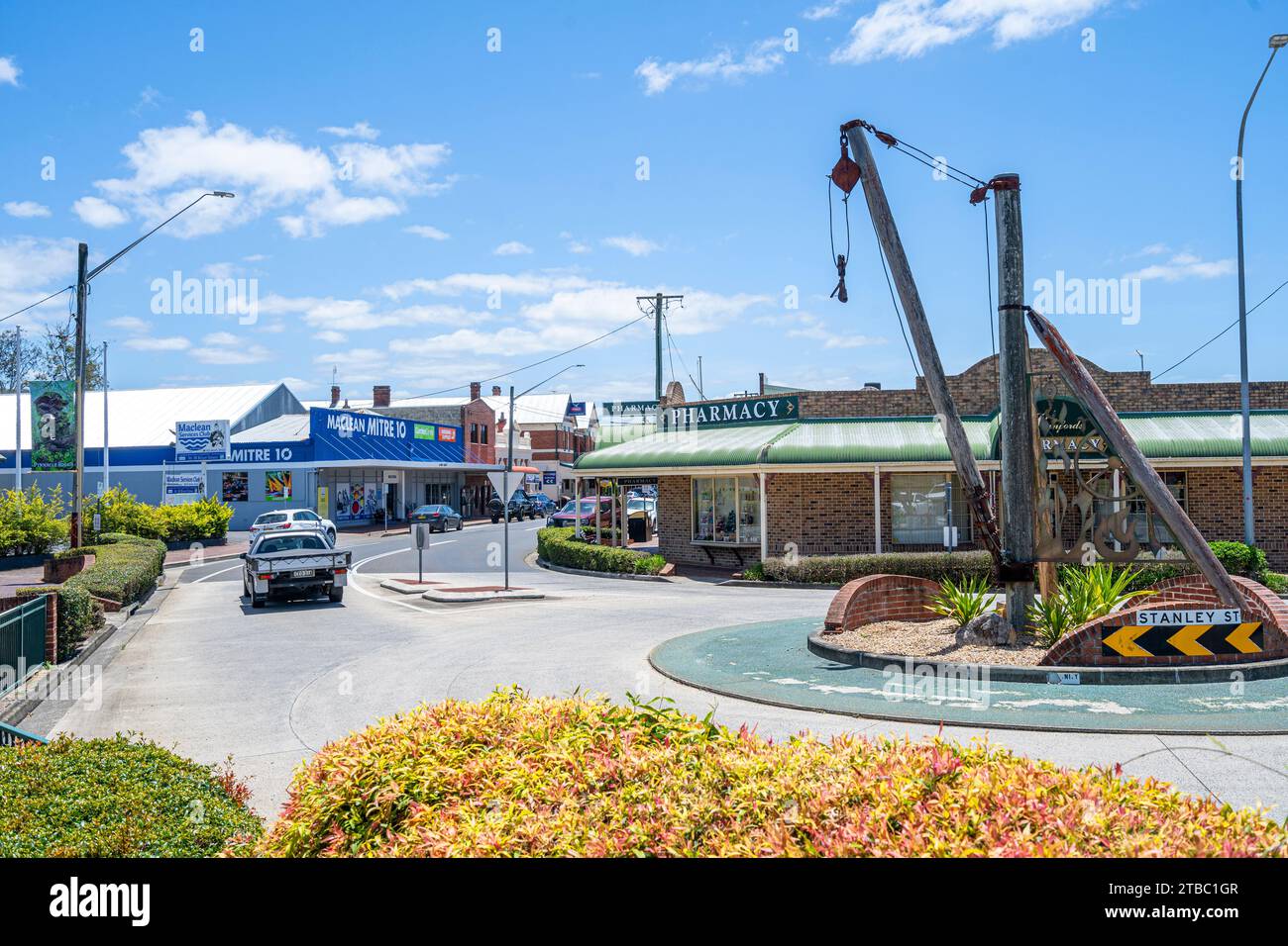 Sugar Derrick sculpture on traffic roundabout in main street of Maclean ...