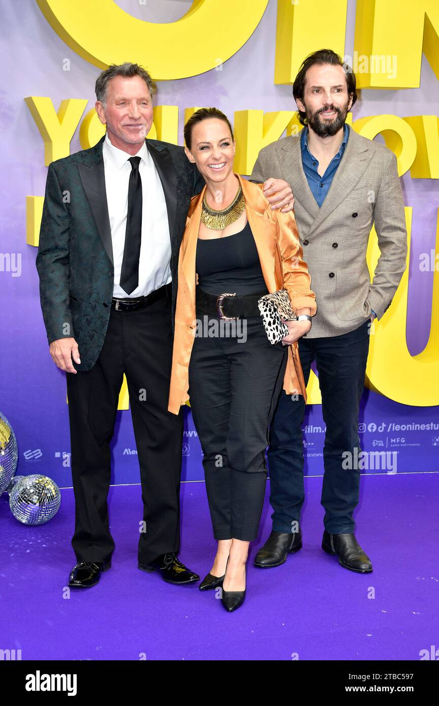 Todd Headlee, Kirstin Winkler und Quirin Berg bei der Premiere des Kinofilms 'Girl You Know It's ...