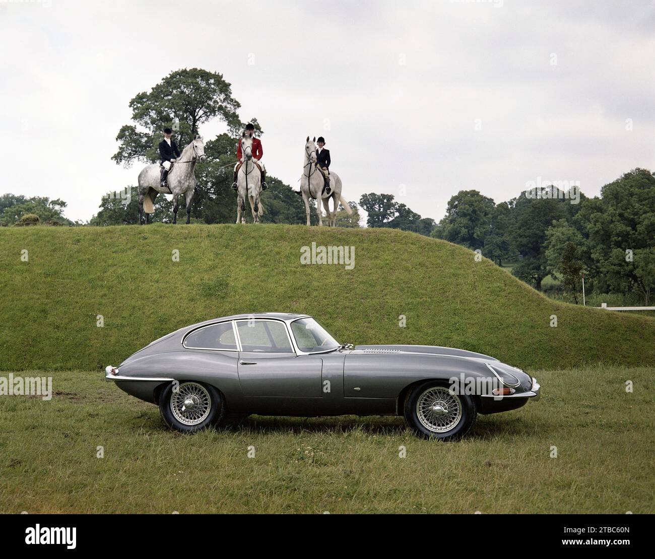 1961 Jaguar E-type Series 1 Fixed Head Coupe, 9600HP, overlooked by ...