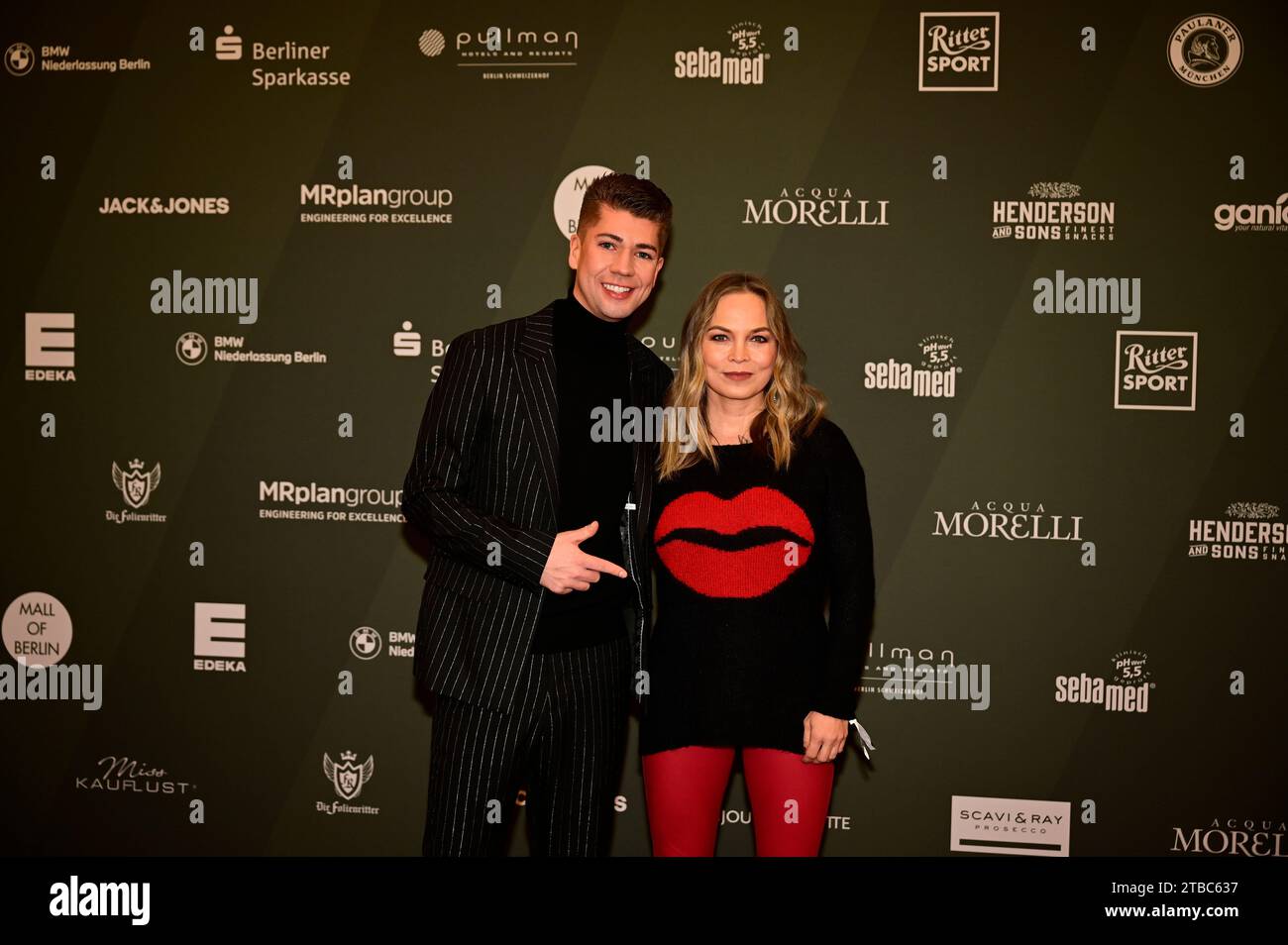Maximilian Seitz und Regina Halmich bei der Strassenfeger Charity ...