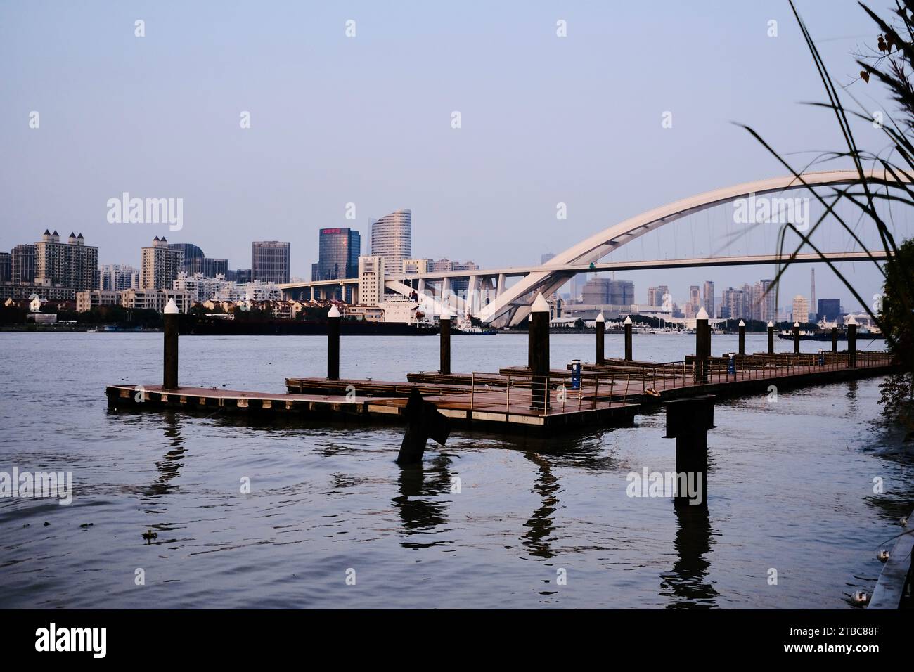 Shanghai grand bridge hi-res stock photography and images - Alamy