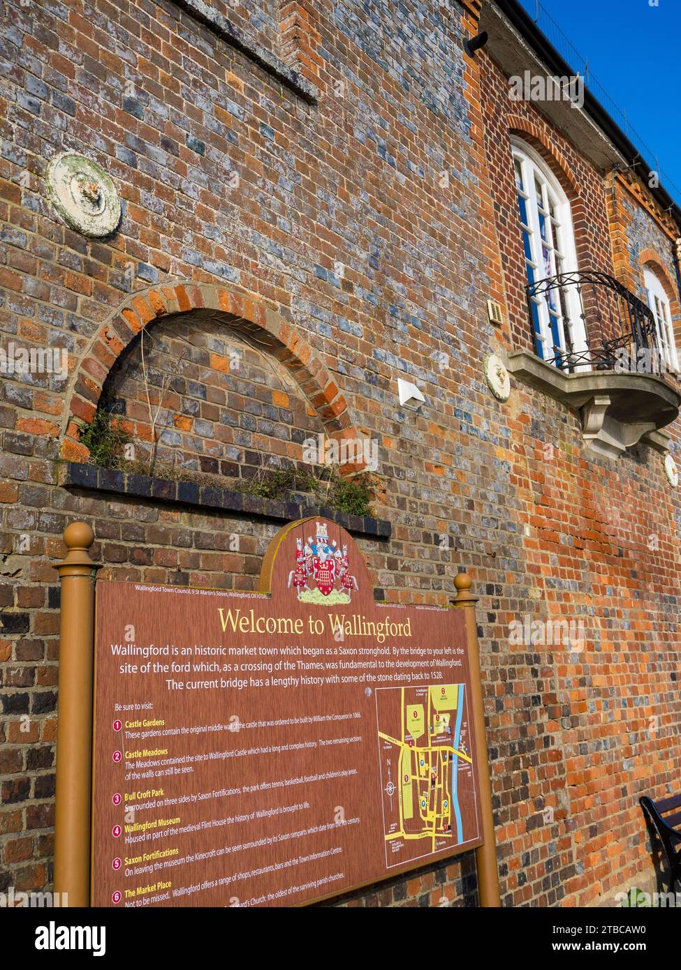 Welcome to wallingford sign hi-res stock photography and images - Alamy